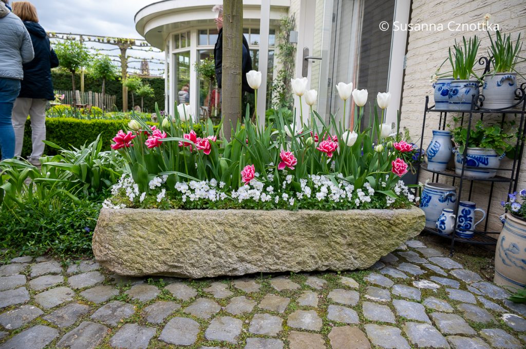 Ein Garten im Frühling: Tuin in de Mehre in den Niederlanden – Einfach ...